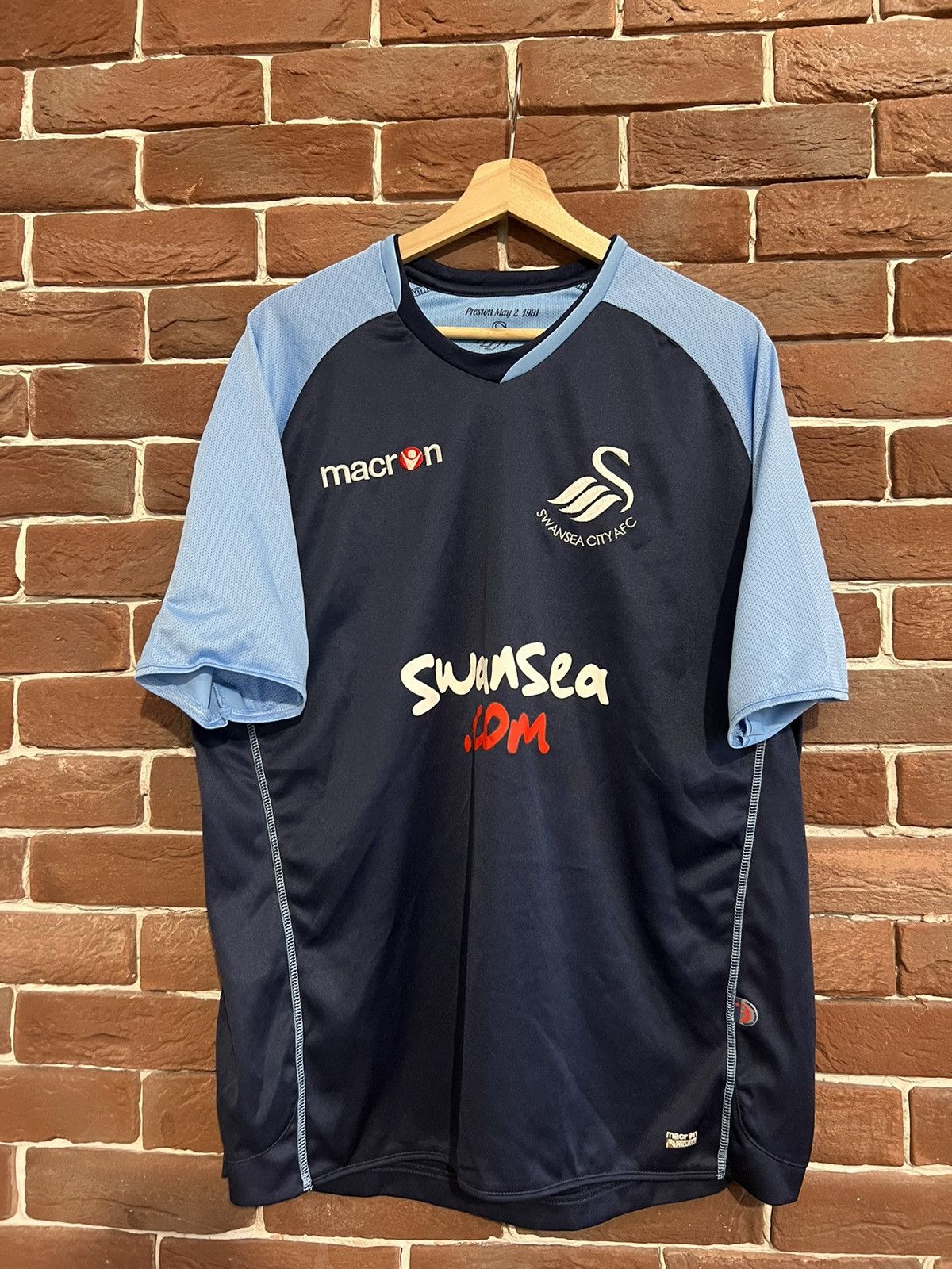 Rare Vintage Swansea city fc Macron Jersey Soccer Kit | TOP DRWR