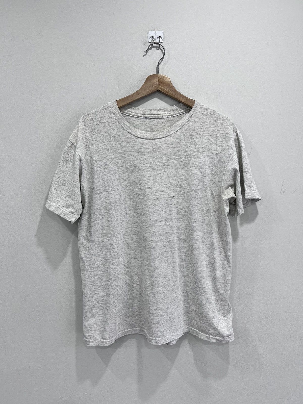 Vintage 90s Single Stitch Blank Tee Shirt | TOP DRWR